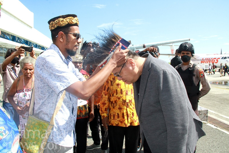 Ini Pesan Bijak Dubes Seychelles Nico Barito Untuk Masyarakat Kaimana ...